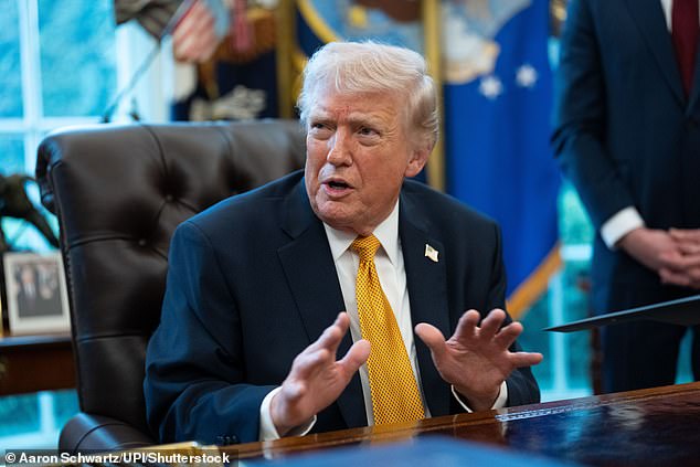 Trump's top counterintelligence official resigns over Iran war as he ...
