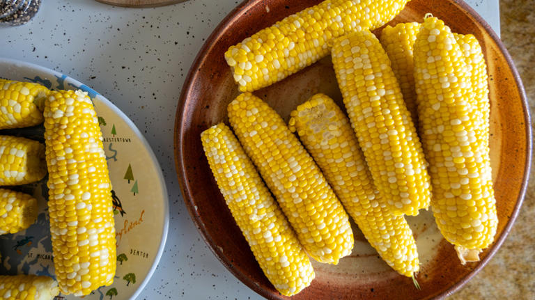 This corn on the cob hack will change how you shuck forever