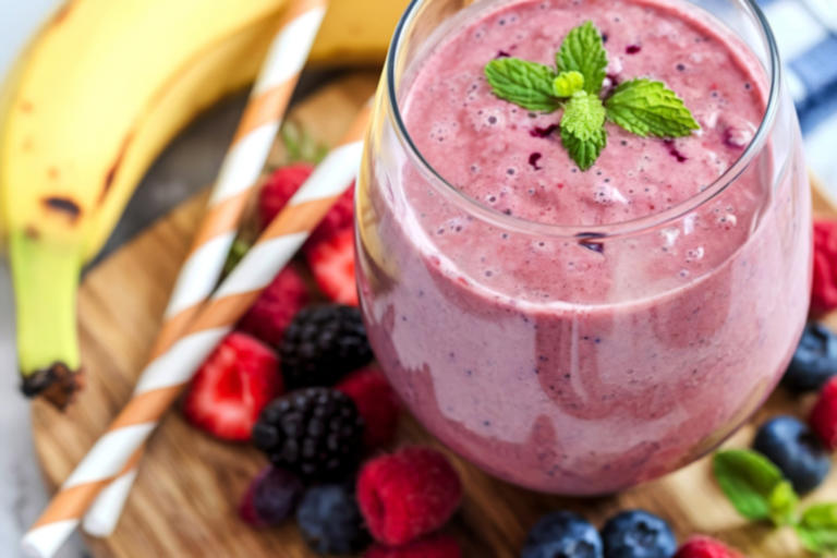 A daily glass of juice or a smoothie linked to lower depression levels