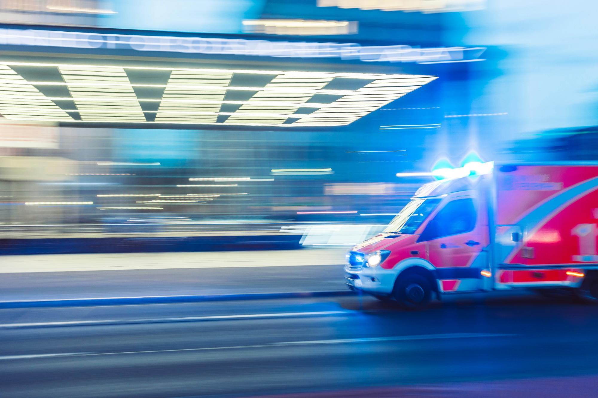 Blauer Fleck am Arm: Mutter (25) plötzlich in Lebensgefahr