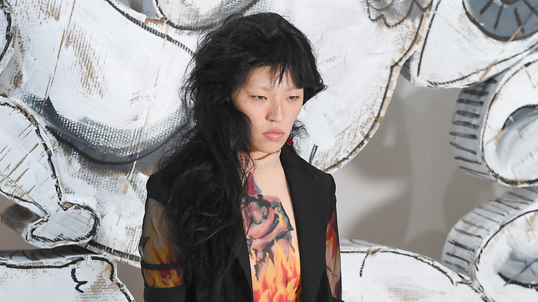 The 'messy girl' aesthetic is here to grunge up your look