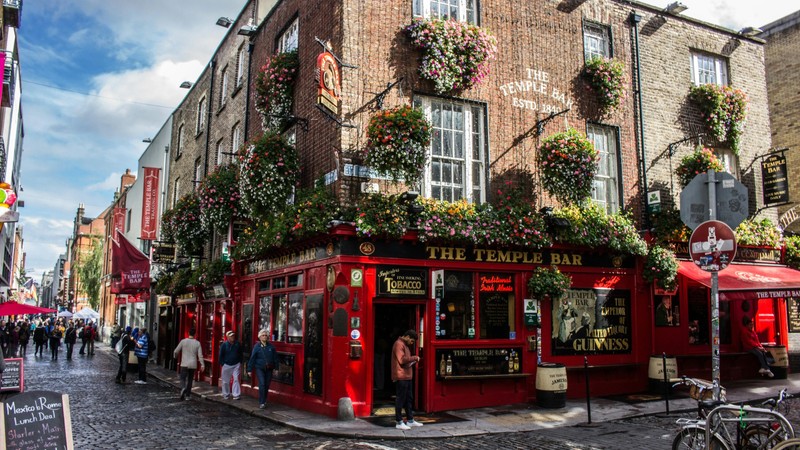 How to do a European summer right: expert tips for budgeting and timing