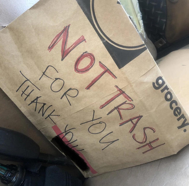 15 moments that teach us life gets brighter when we choose kindness