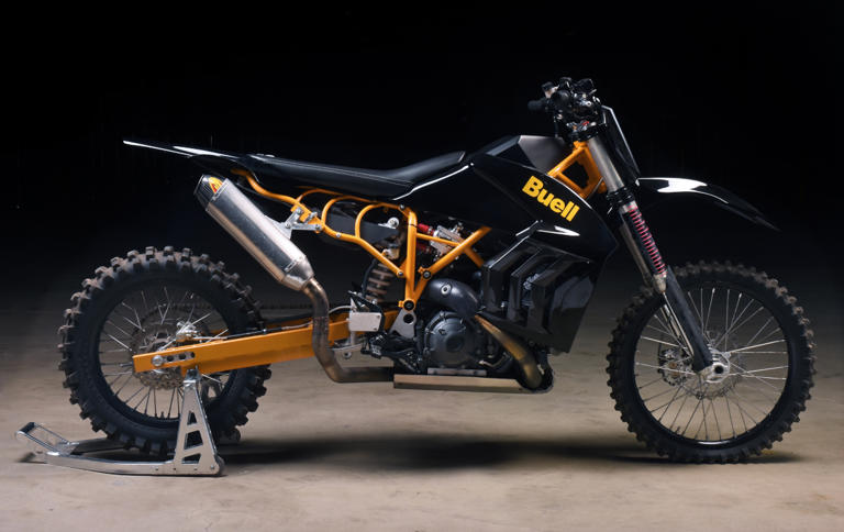 Buell 1190 Dune Racer: prototipo Baja che fonde superbike e off road