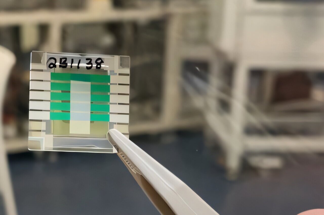 Proof-of-concept quantum battery shows faster charging as it gets larger