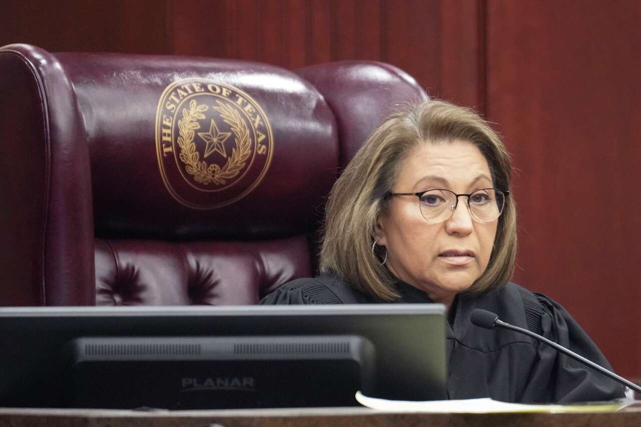Judge rejects defense's mid-trial bid to halt case against Fort Bend ...