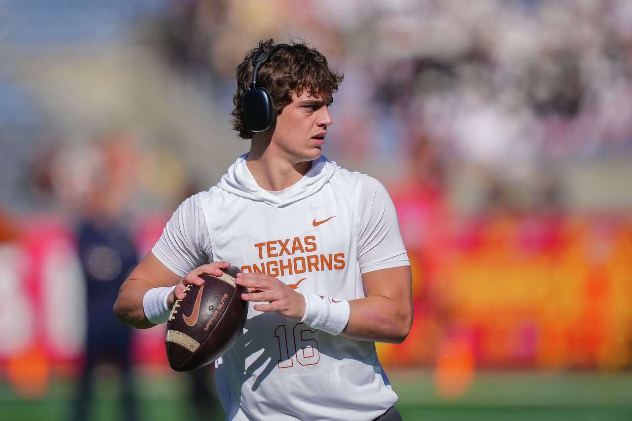 Why Cooper Manning says he 'proud of who' Arch Manning has become with ...