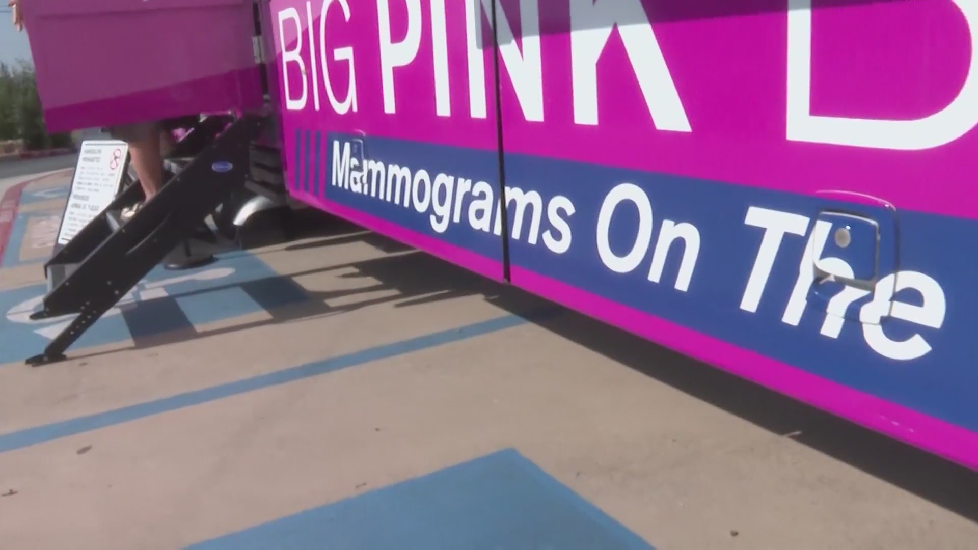 Big Pink Bus reaches 10K mammogram milestone