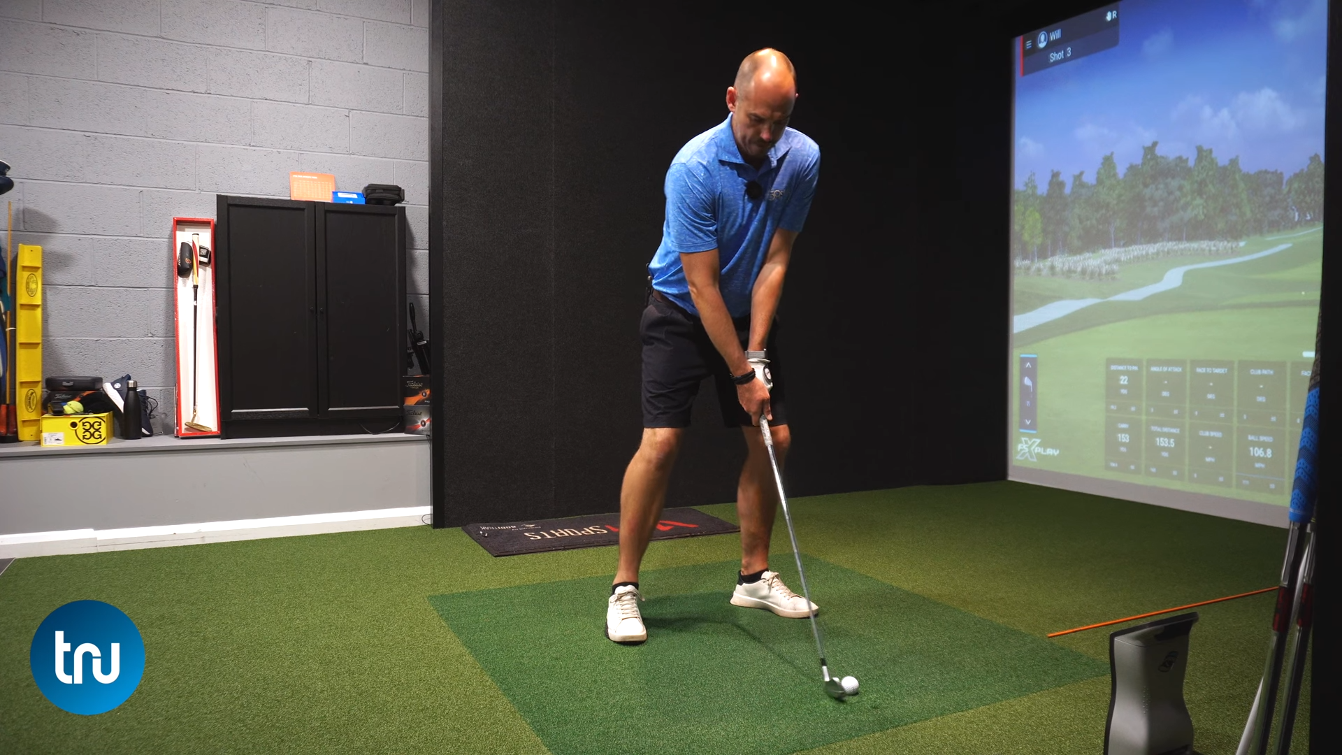 This is the simple way to hit the center of the clubface
