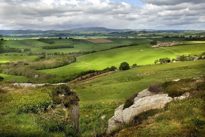 Outdoor walks: A selection of 13 fantastic views that you can enjoy in ...