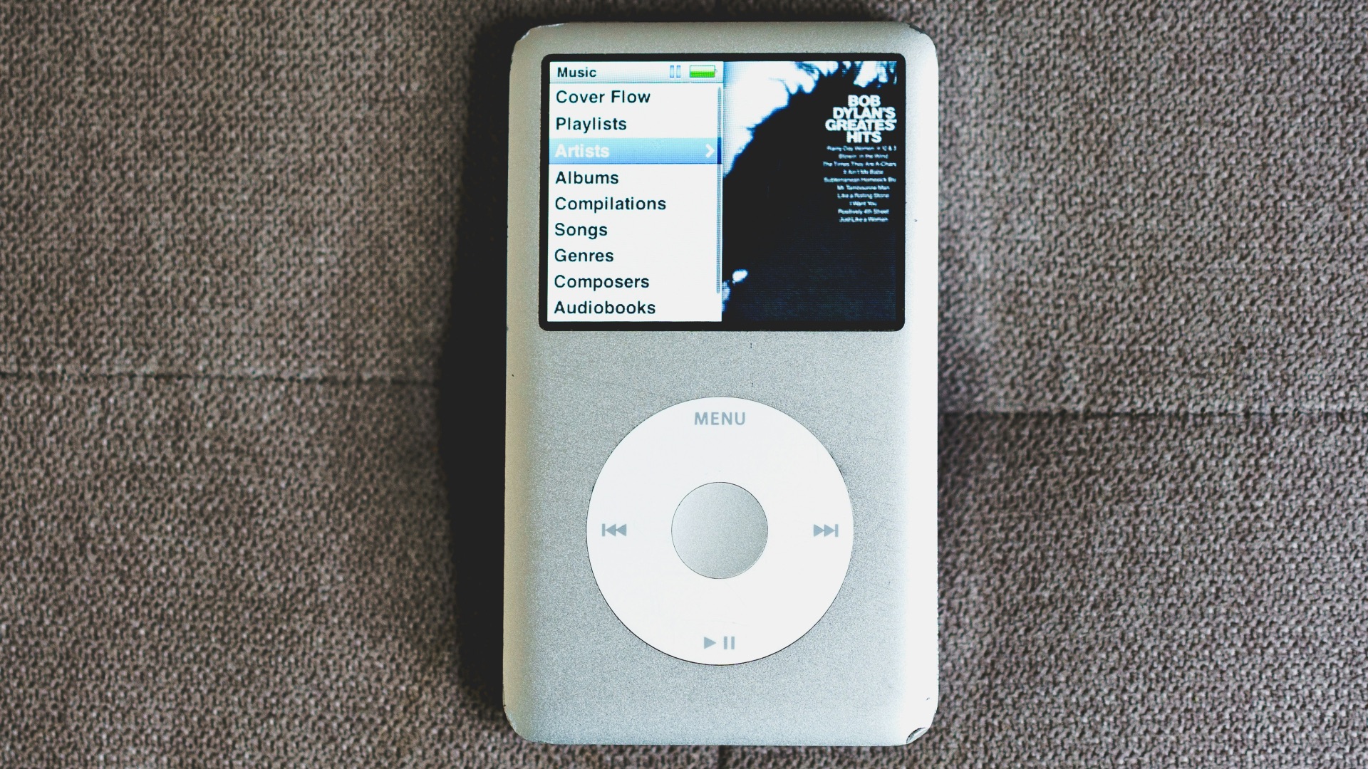 20 Nostalgic Tech We Just Can't Let Go Of