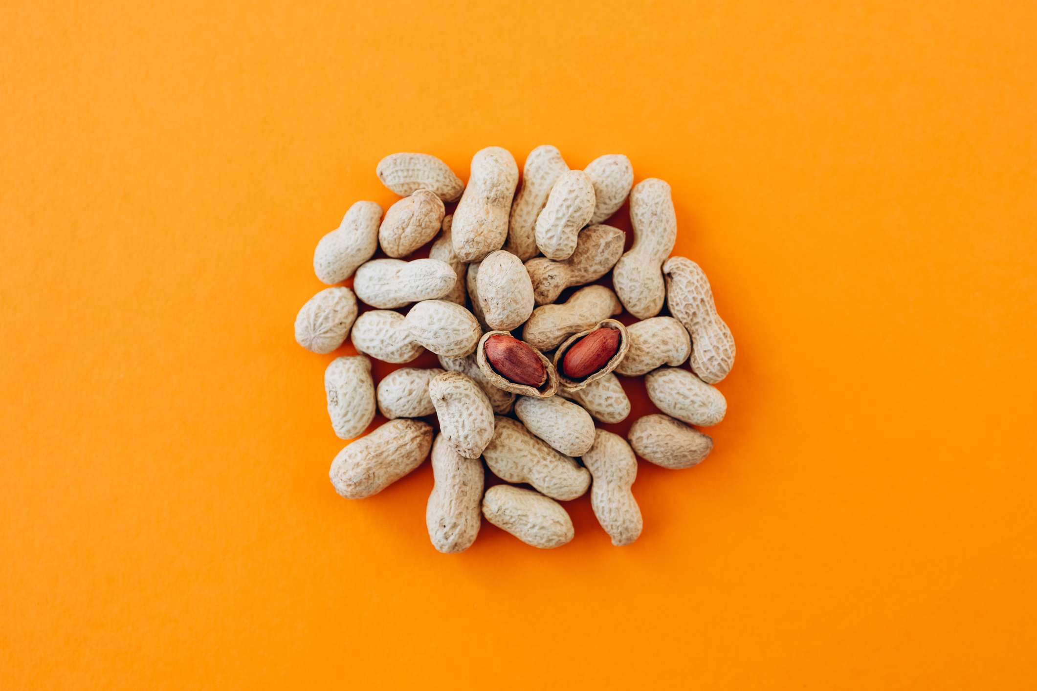 8 foods with more magnesium than peanuts per serving