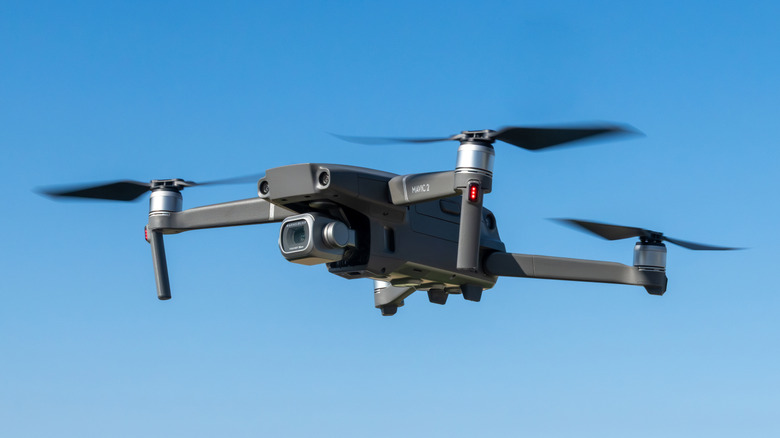 State Farm drone leaves homeowner with $20K bill after surprise roof ...