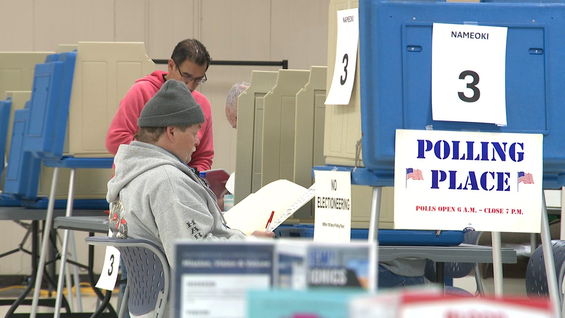 High-stakes Democratic primary tests party unity in Illinois