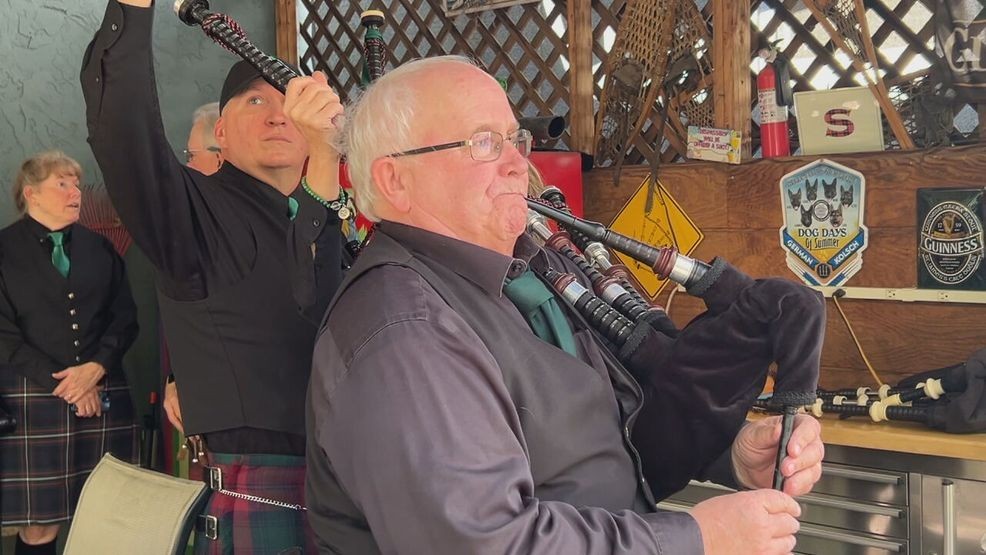 Jefferson Pipe Band in Redding works to keep bagpipes alive as students ...