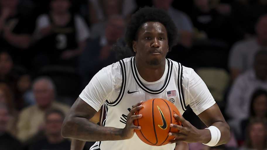 Exclusive: Inside Mike James' up and down season for Vanderbilt basketball