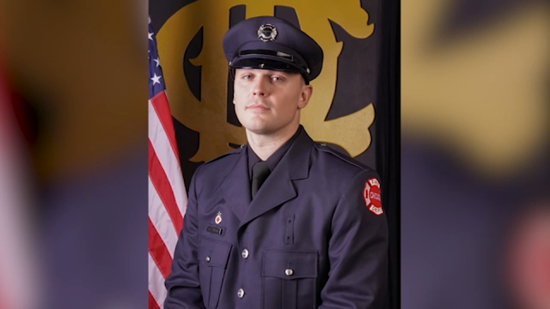 Chicago firefighter dies from injuries suffered in fall while batting ...