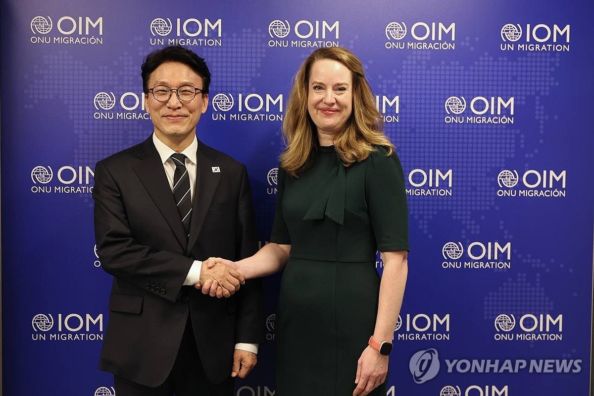 S Korean PM meets IOM chief