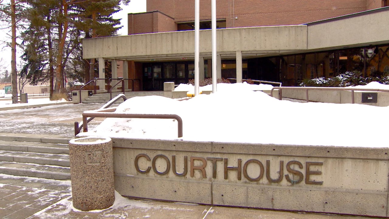 Alberta judge who jailed lawyer should get 30-day suspension, board ...