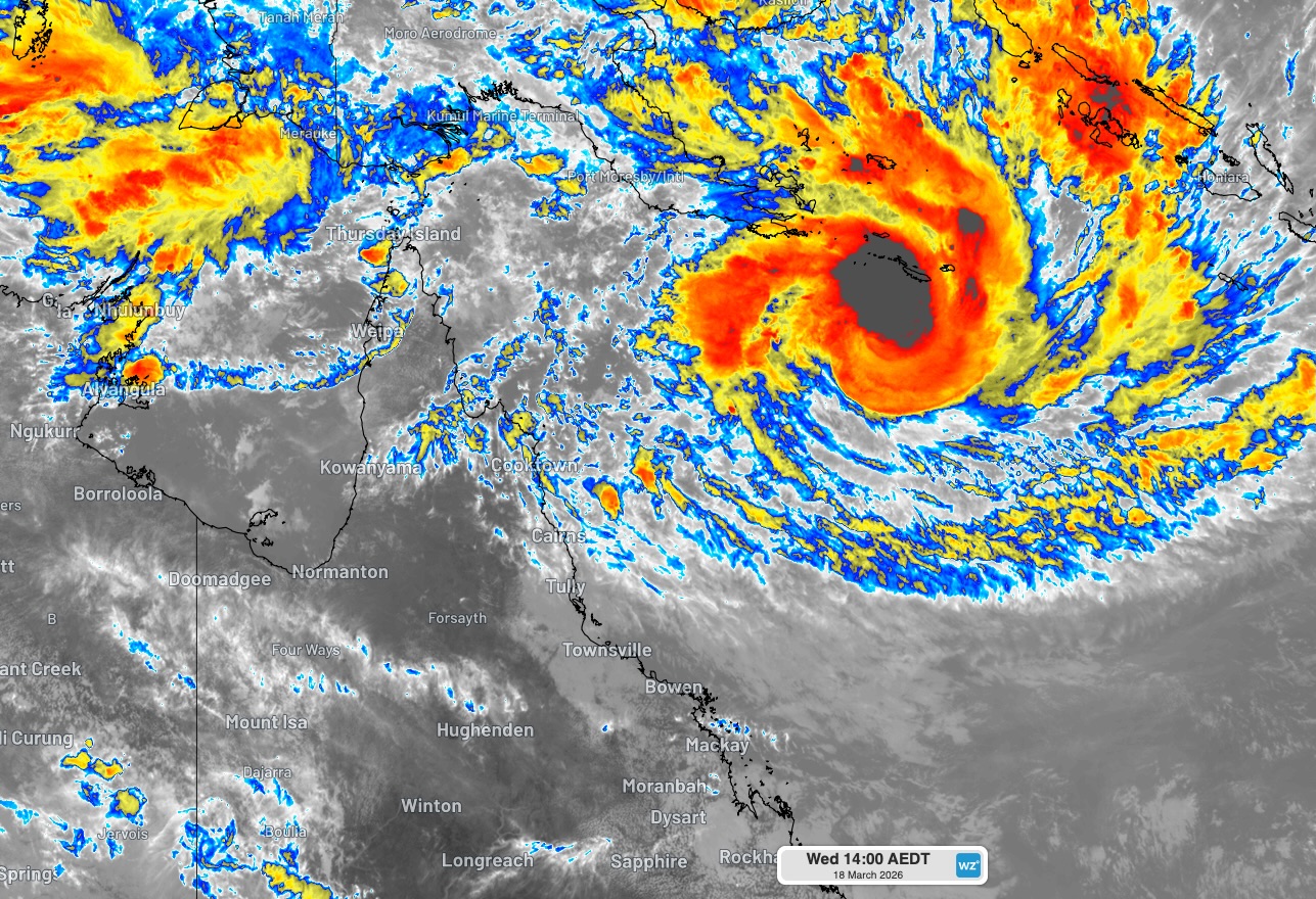 Cyclone Narelle to reach category 5 before Queensland landfall
