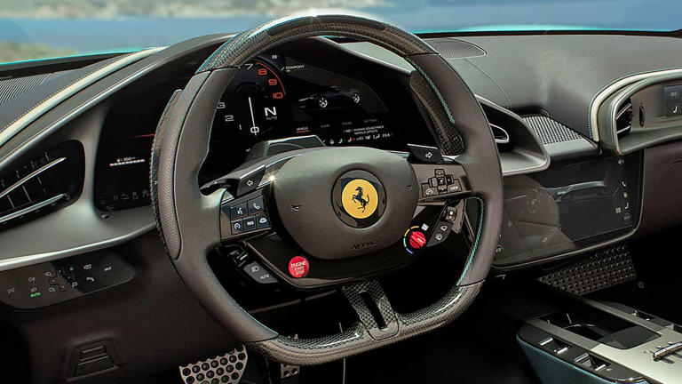 Ferrari-Bediensystem: Zurück zu echten Lenkradschaltern