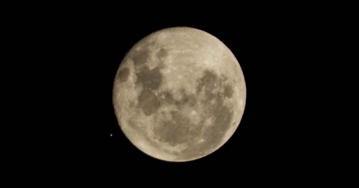 Full pink moon 2026: Date, time and how to watch April's full moon