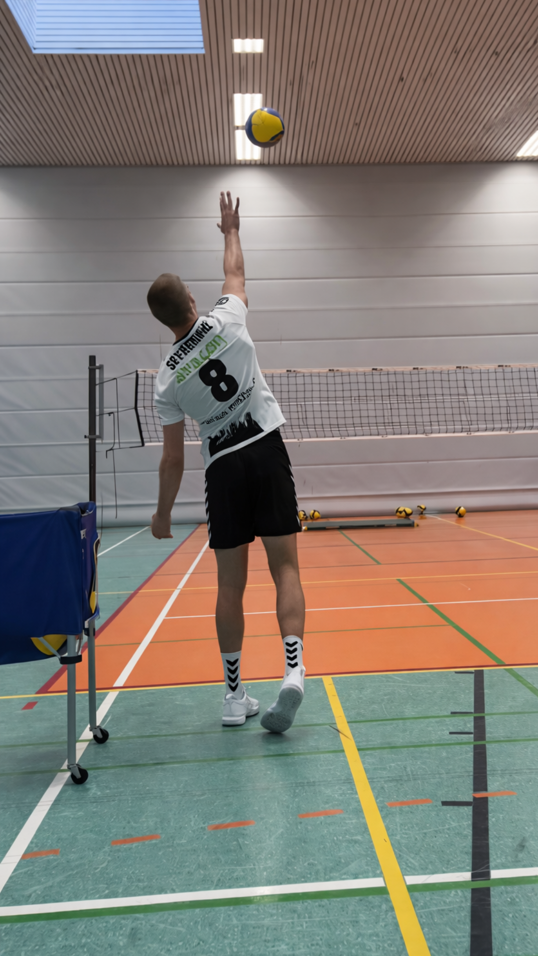 Improve your volleyball with the jump float serve