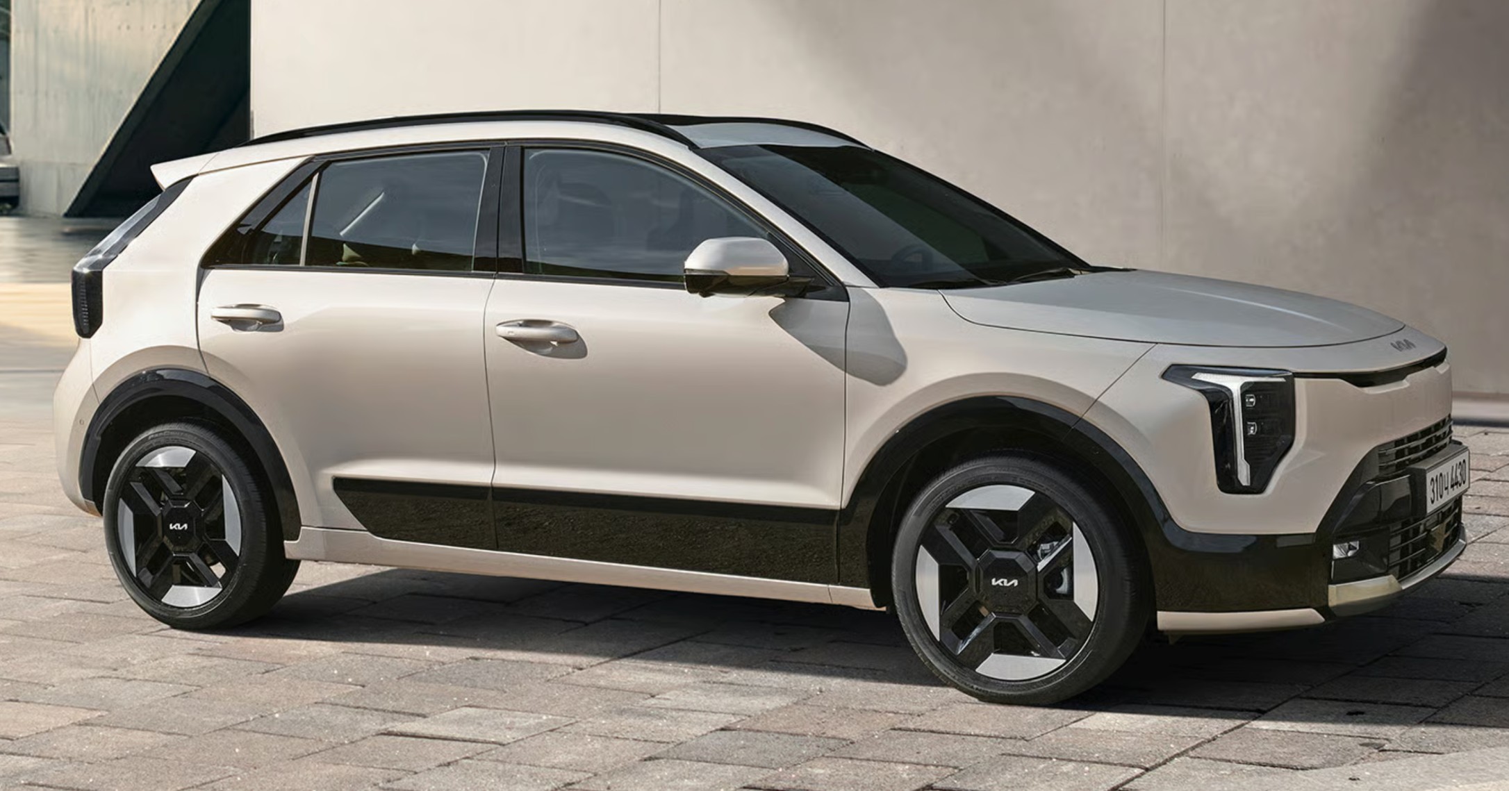 Gas prices win again as Kia drops a 47.5 MPG hybrid SUV at 19,600 USD