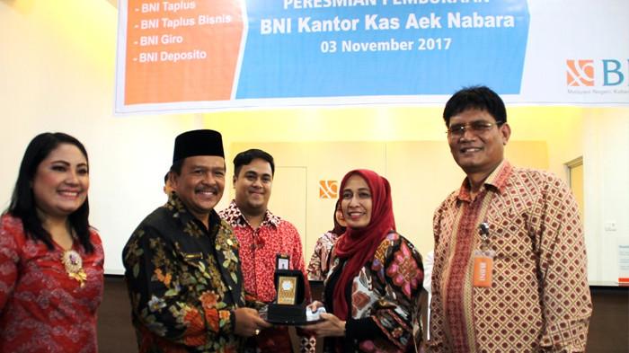 Tilep Uang Gereja Katolik Paroki Aek Nabara Rp28 Miliar, Pimpinan BNI ...