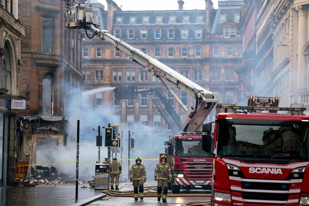 Glasgow Central partially reopens after Union Street fire
