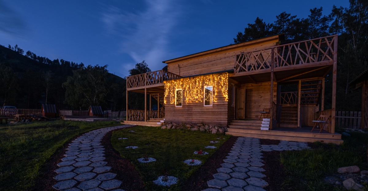 13 spring cabin trips that feel cozy when nights are still cool