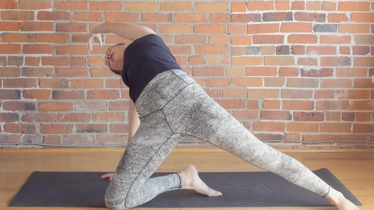 Beginner-friendly full body yoga to start your day