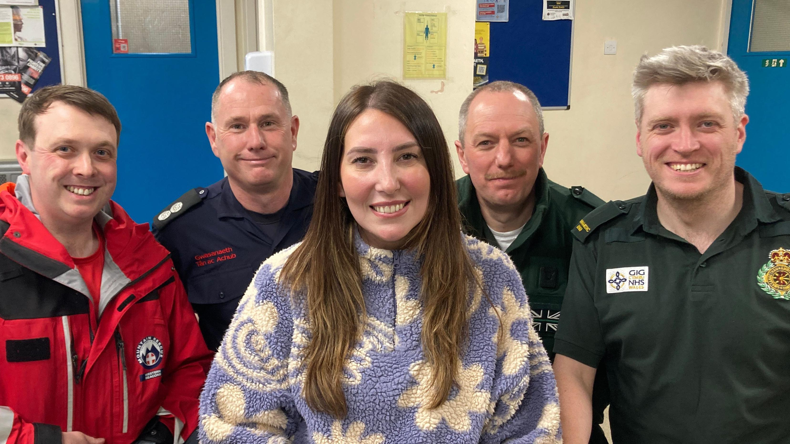 Woman who learned to walk again after 130ft fall thanks 'incredible ...
