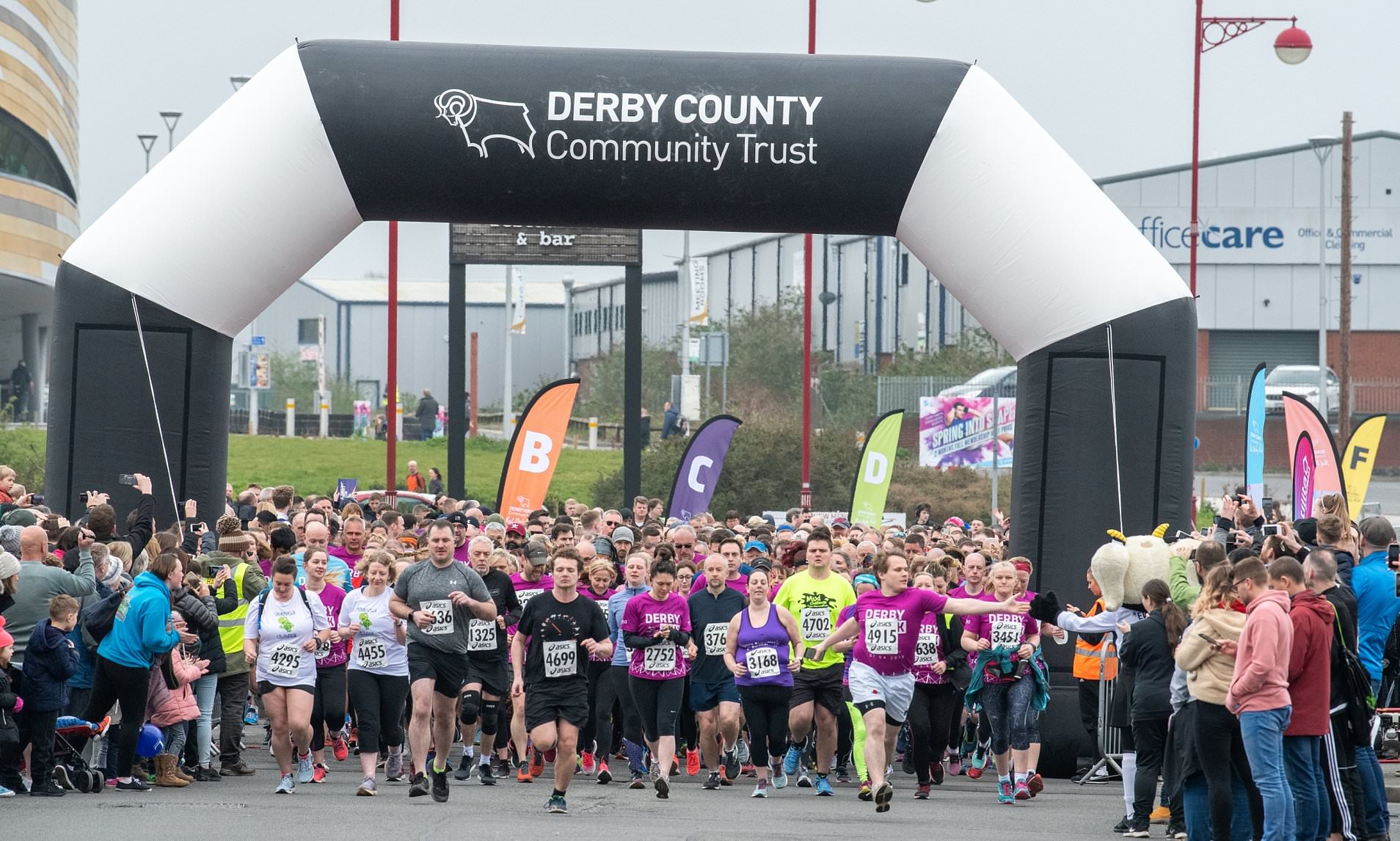 Derby 10K organisers launch probe after runners found course was 400 ...