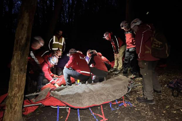 Friends applauded for looking after mountain biker after crash in the woods