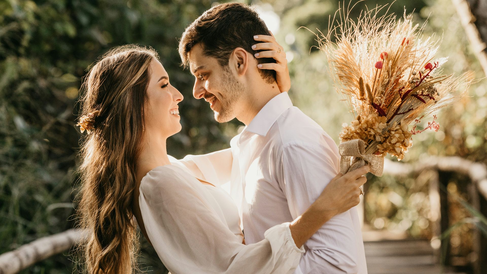 10 reasons to marry for love & 10 reasons to pick the more practical option