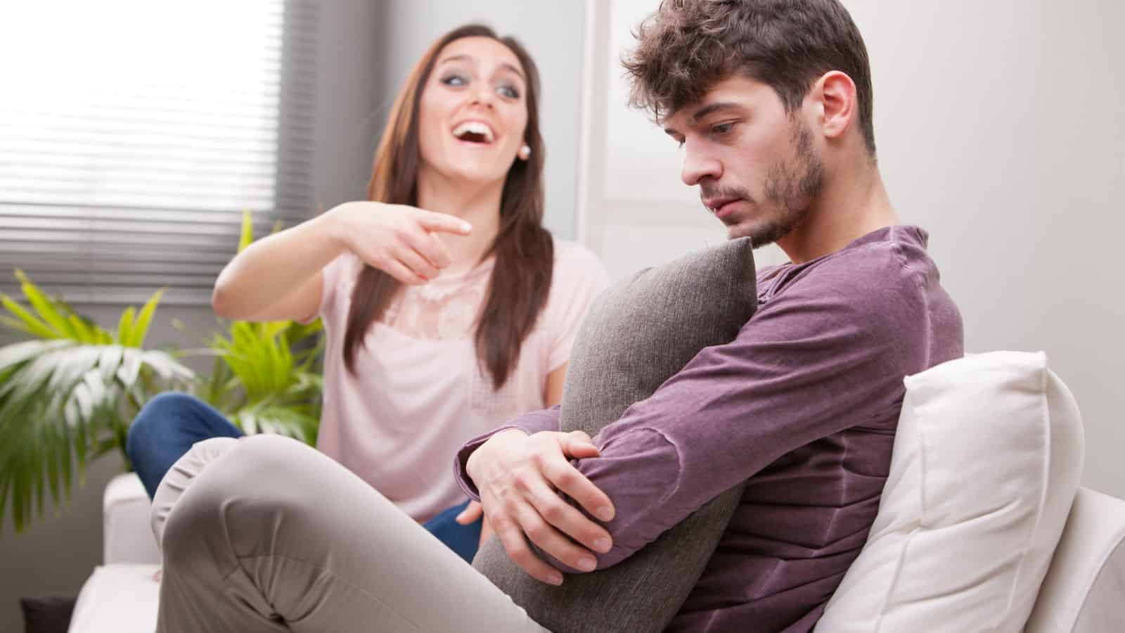 13 harmless jokes from a partner that are actually massive warning signs