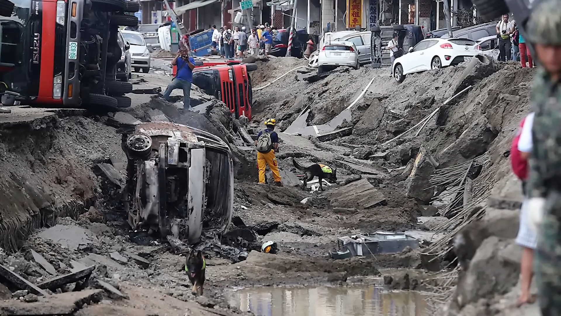 Watch how a manhole explosion sends metal flying like a cannonball