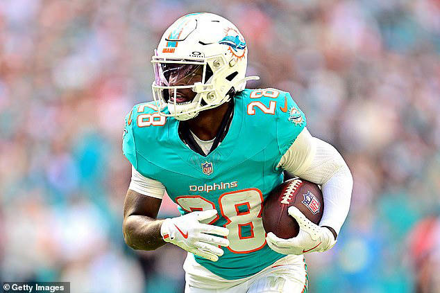 Miami Dolphins refuse to trade star man after calls from multiple teams ...