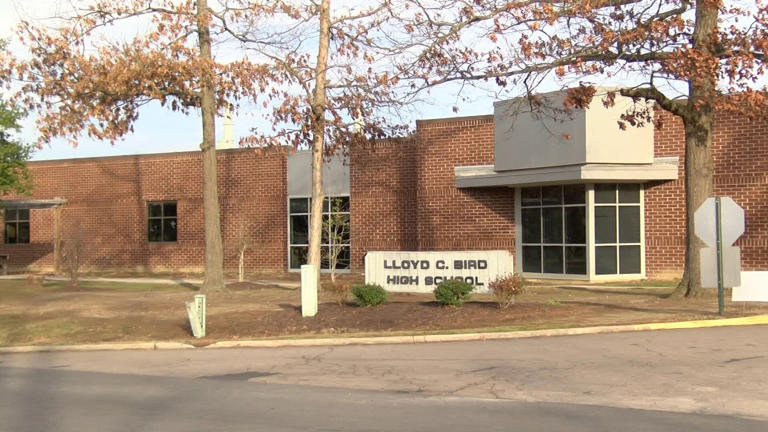 Chesterfield school resumes normal day after someone tried to enter ...