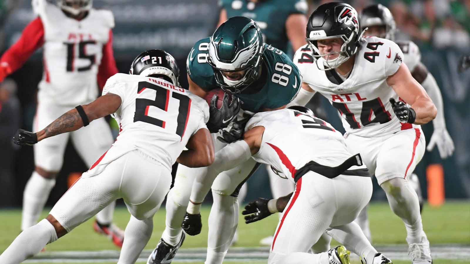 Falcons add former Raiders DB with 4 career picks to secondary