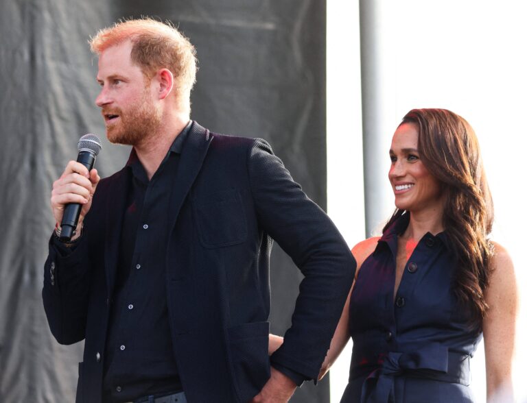 Meghan Markle under fire for selling outfit she wore when she met Bondi ...