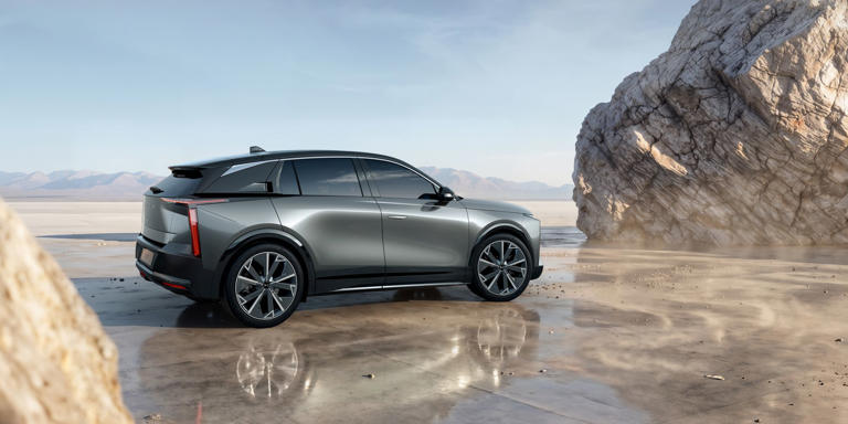 DS No7 arrives with up to 460-mile range