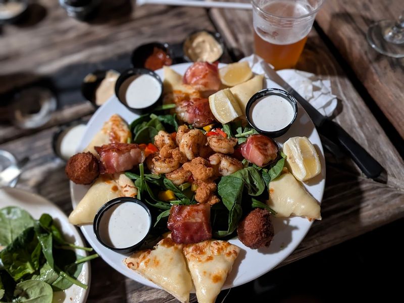 This easygoing Georgia seafood spot serves the kind of meal locals ...