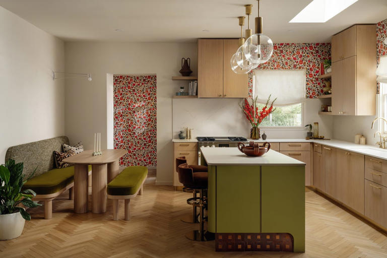 A century-old home in Austin, Texas mixes vintage influence with modern ...