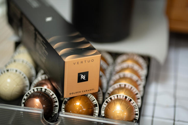What else? Nespresso ruilt George Clooney in voor Dua Lipa
