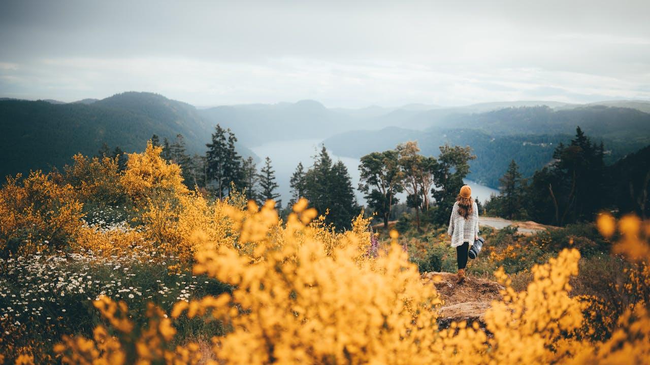 The safest Canadian cities for seniors living alone
