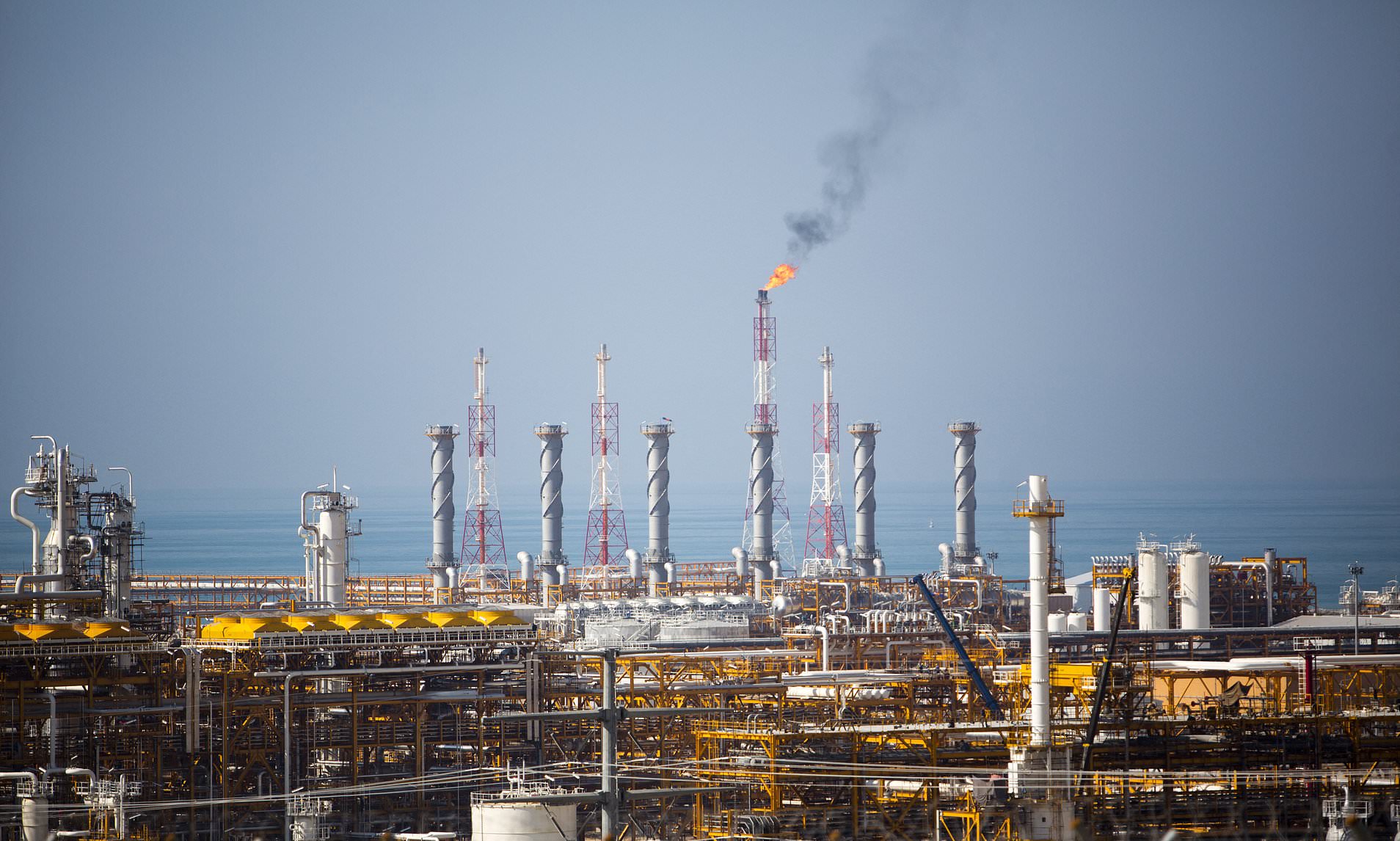 Oil rockets to $108 a barrel as 'markets hit panic mode' after Iran ...