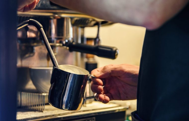 I’m a neurologist – my one rule on drinking coffee for brain health
