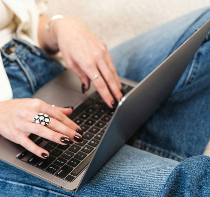 They can't use a computer: 28 people share their observations about Gen A